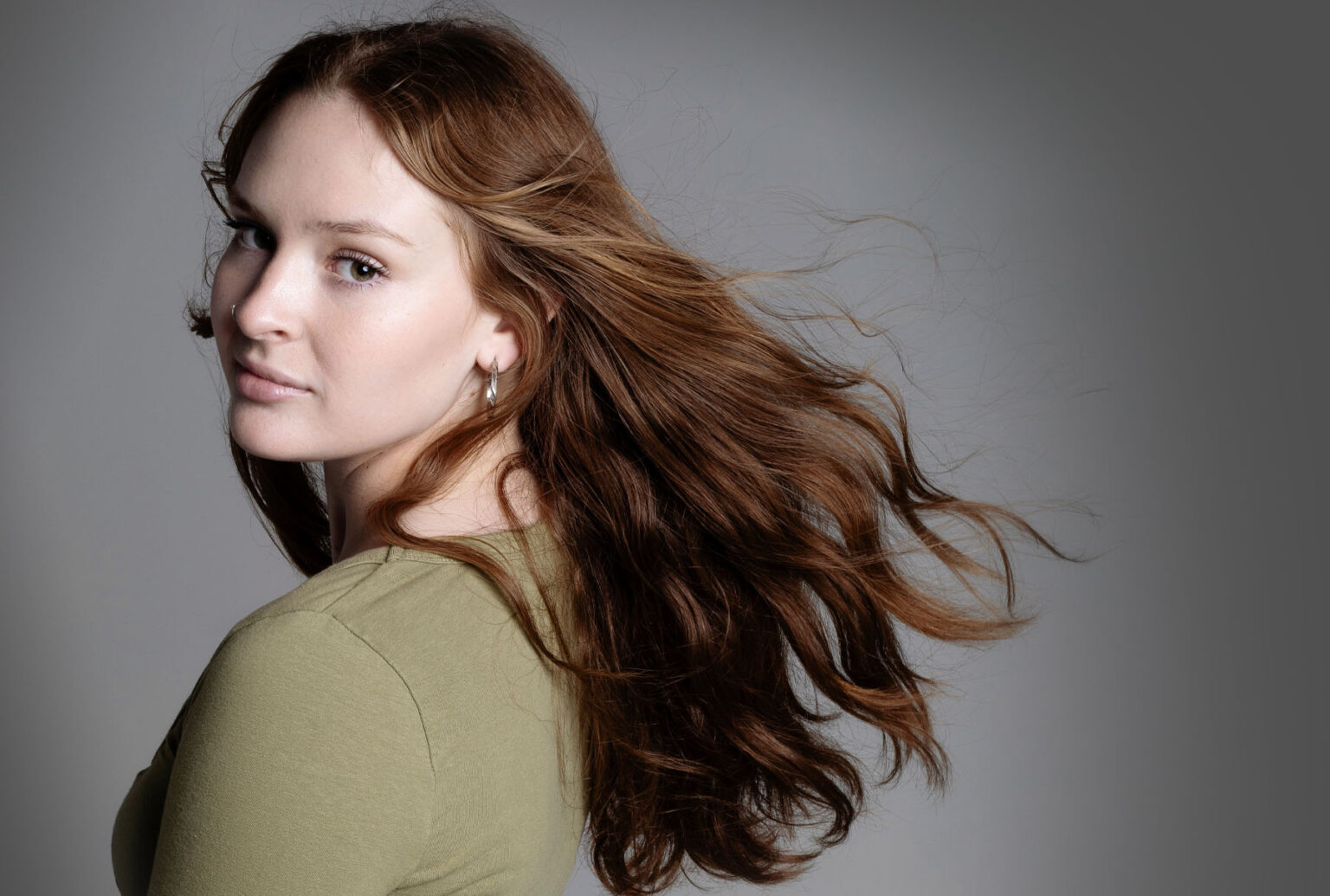 How to Pose for Photos - POP Photography